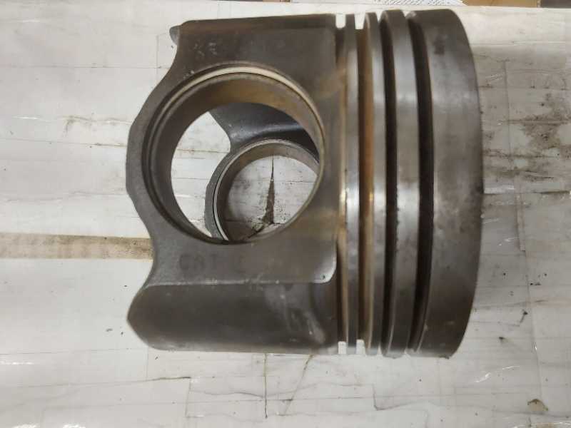 388-2310 - BODY PISTON fits CATERPILLAR | Price: $304.40 Stock: Florida