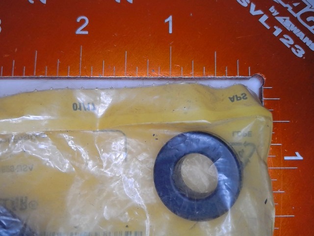 1497378 - Grommet fits CATERPILLAR | Price: $3.38 Stock: Ohio