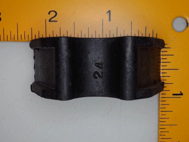 D38648 - BLOCK fits CASE NEW HOLLAND | Price: $4.22 Stock: Wisconsin
