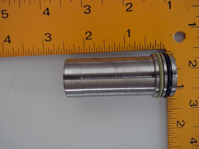 RE543935 - INJECTOR SLEEVE fits JOHN DEERE | Price: $14.59 Stock: Florida