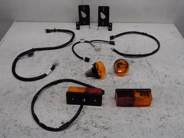 BM25548 - LAMP KIT fits JOHN DEERE | Price: $486.30